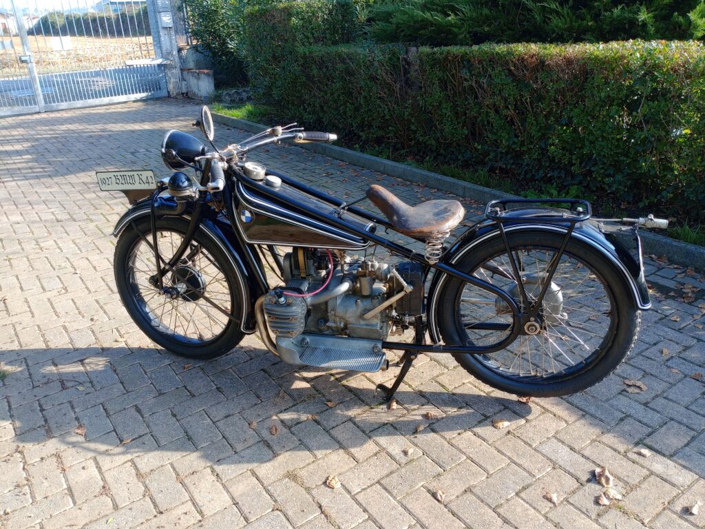 BMW R 42 - Bretti Brothers